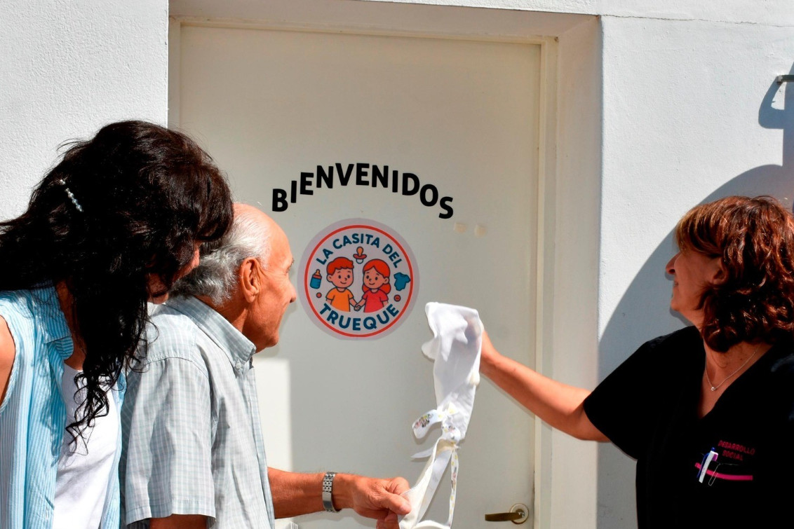 Quedó inaugurada la Casita del Trueque en el CAPS Yrigoyen