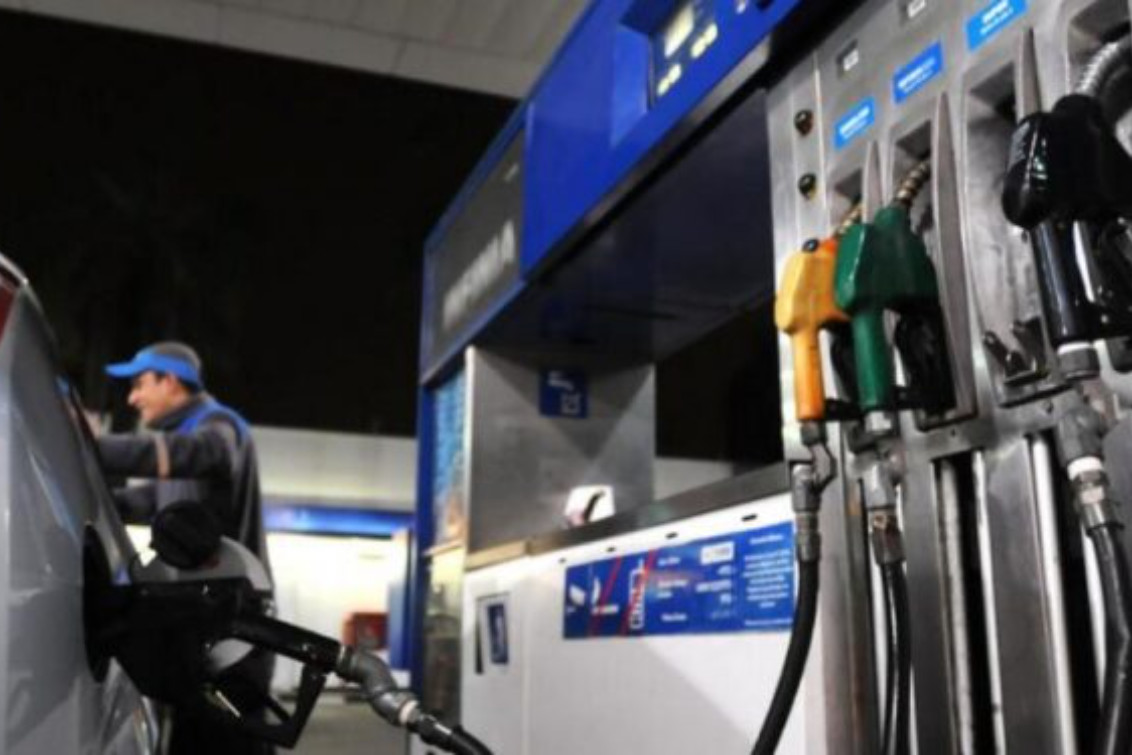 YPF y Axion también aumentaron 37% el precio de sus combustibles