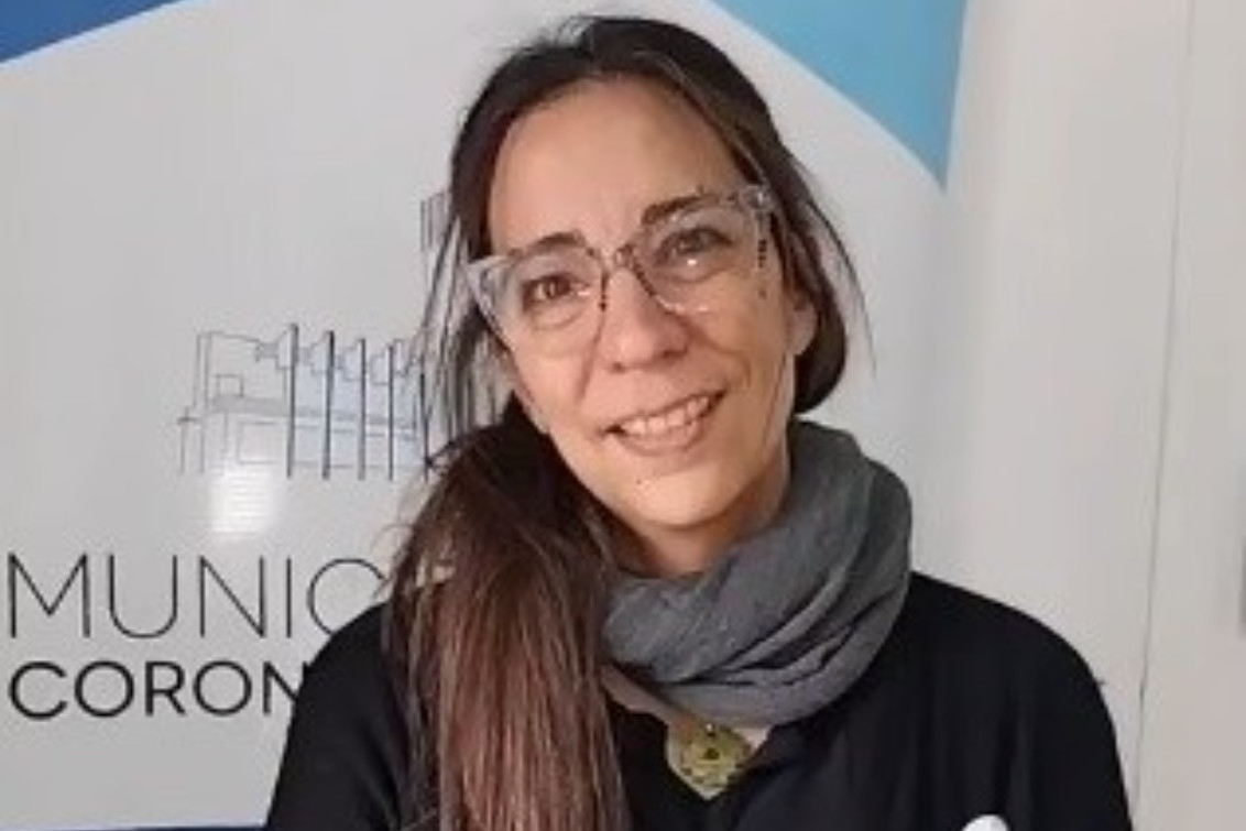 Entrega de reconocimiento a las ganadoras de la convocatoria “Voces al ...