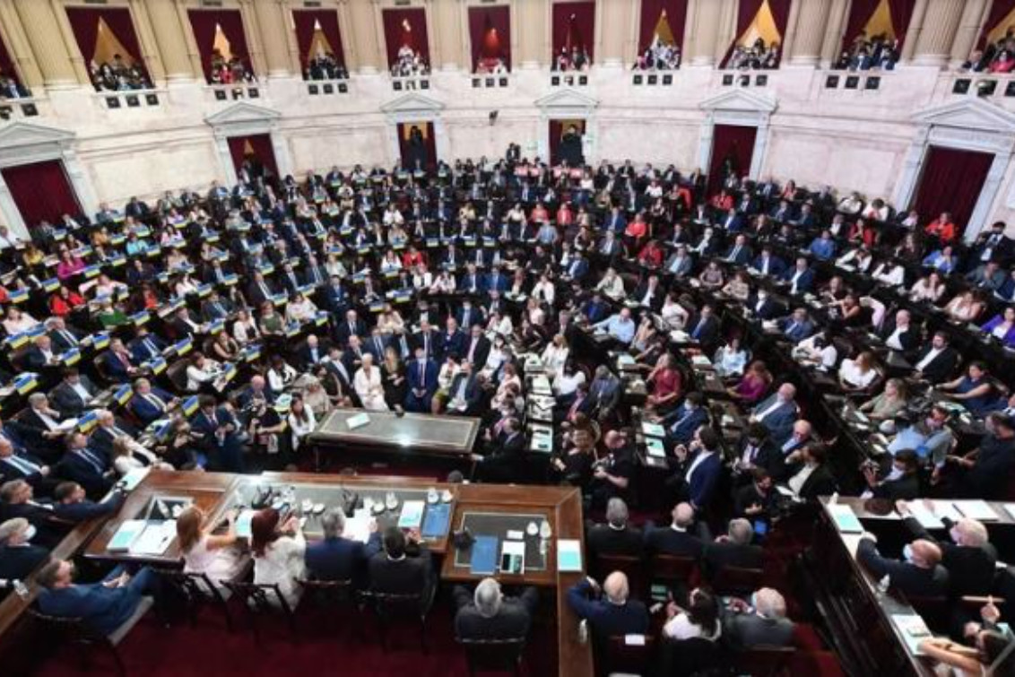 Las Dietas De Los Diputados Y Senadores Tendrán Un Incremento De Casi