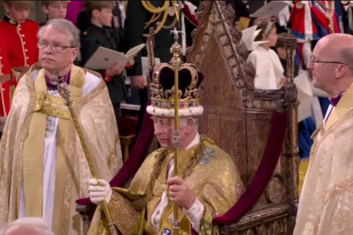 Carlos III fue coronado como rey de Reino Unido en la Abadía de Westminster